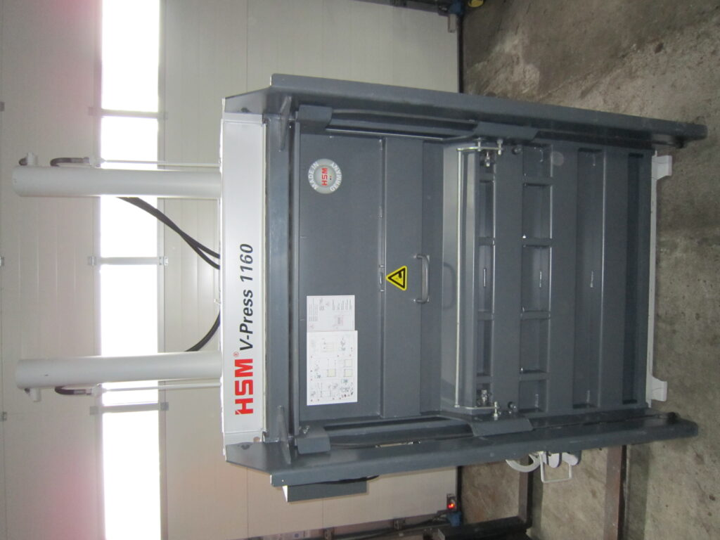 HSM V-Press 1160 plus balenpers, kartonpers, 400V, 53 ton perskracht ...